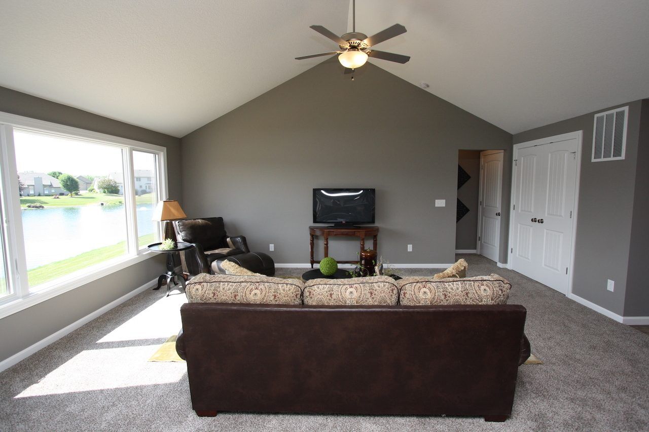 Fitchwood 2 Plan at Park Meadow in Ligonier, IN by Granite Ridge Builders