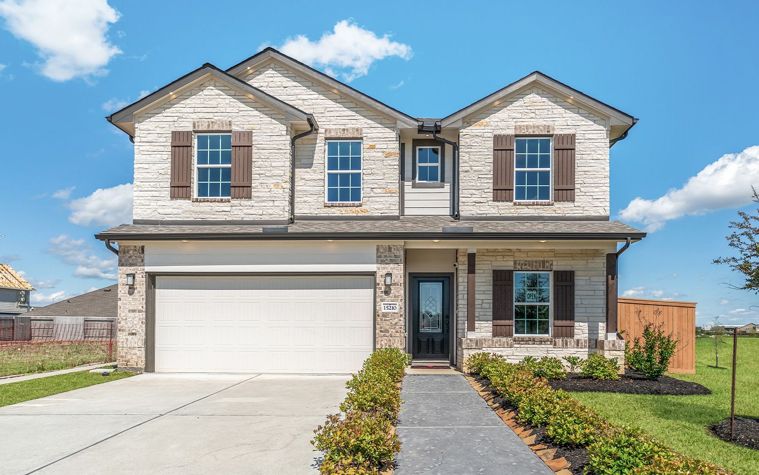 Balmoral in Houston, TX | New Homes by CastleRock Communities
